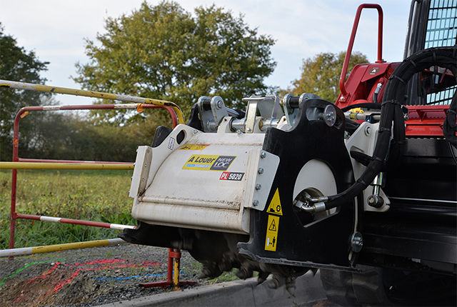Raboteuse autonivelante de béton ou d'enrobé